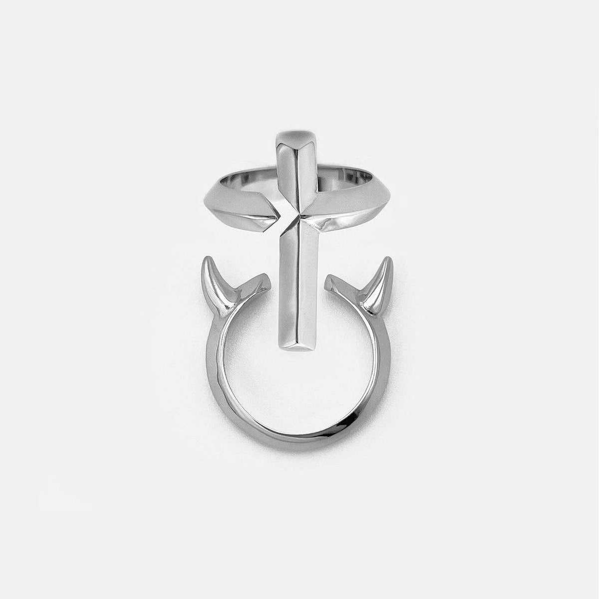 Horn Cross Ring Bundle | RARE-ROMANCE™